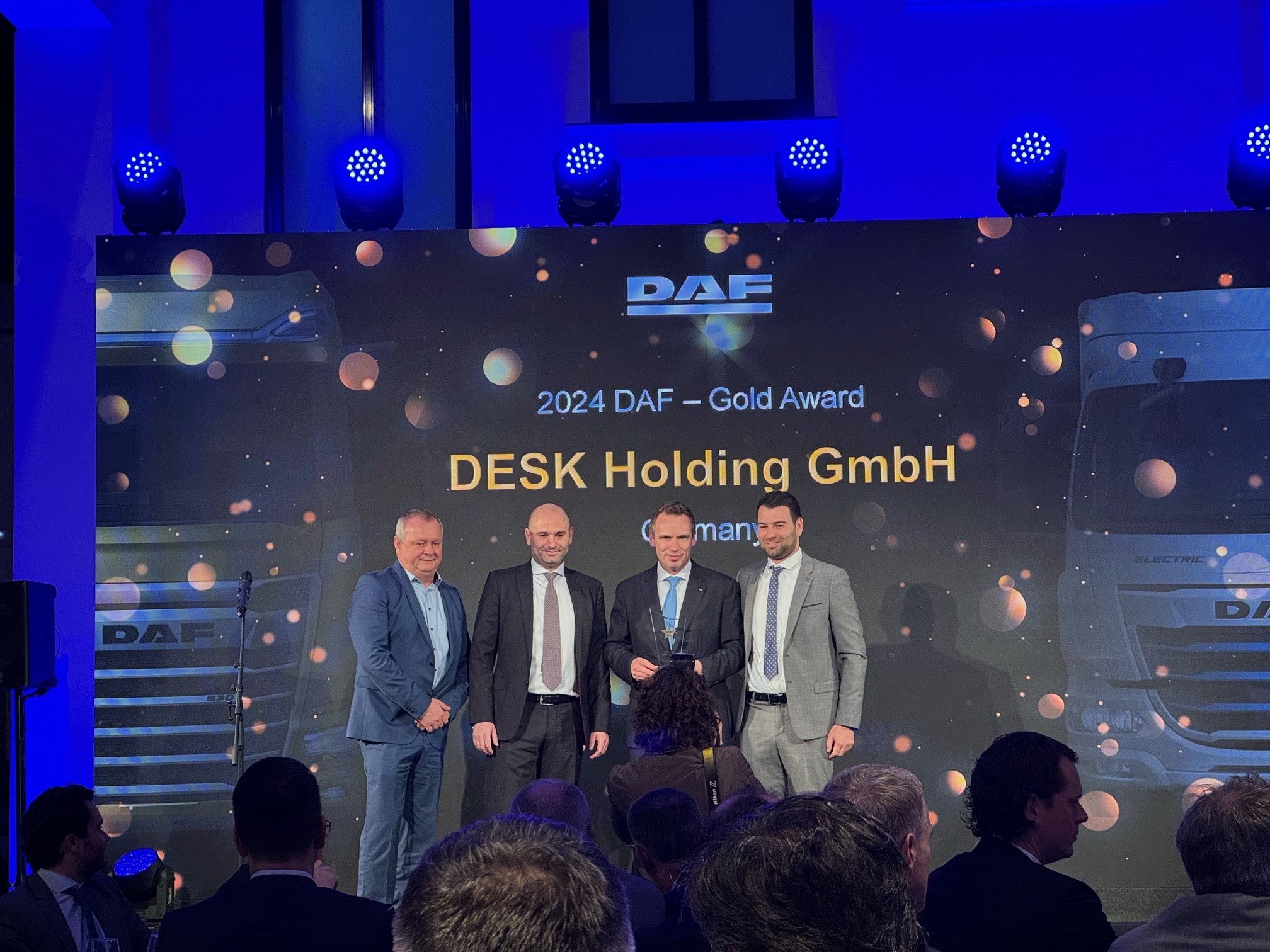 EBB Truck-Center GmbH gewinnt DAF Gold-Award 2024 – EBB Truck-Center GmbH