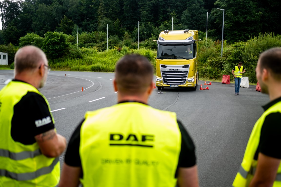 Erfolgreiche DAF Driver Challenge 2024 auf der LaSiSe – EBB Truck ...